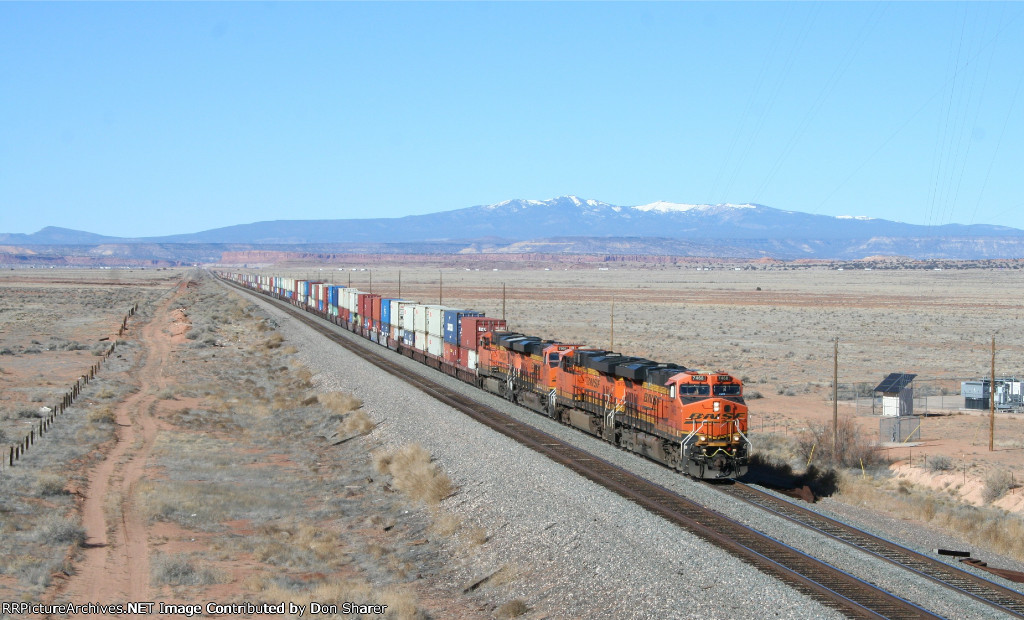 BNSF 7468 East